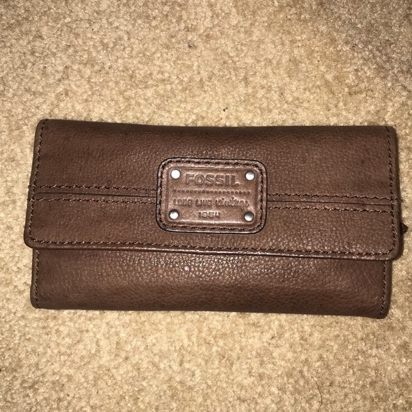 Fossil | Bags | Fossil Wallet | Poshmark